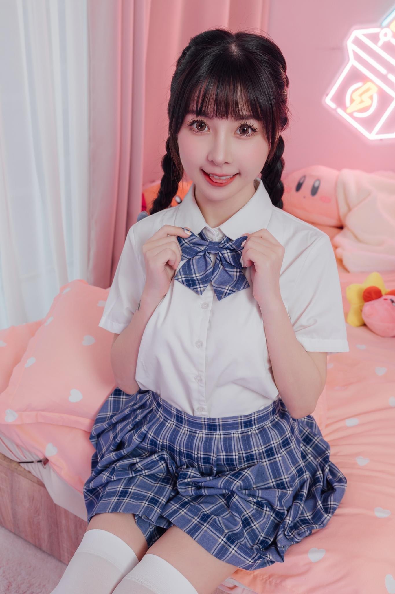 Tiny219辰辰與胎尼 女神仙仙辰與情色女王胎尼首次合作 - 絕色禁區